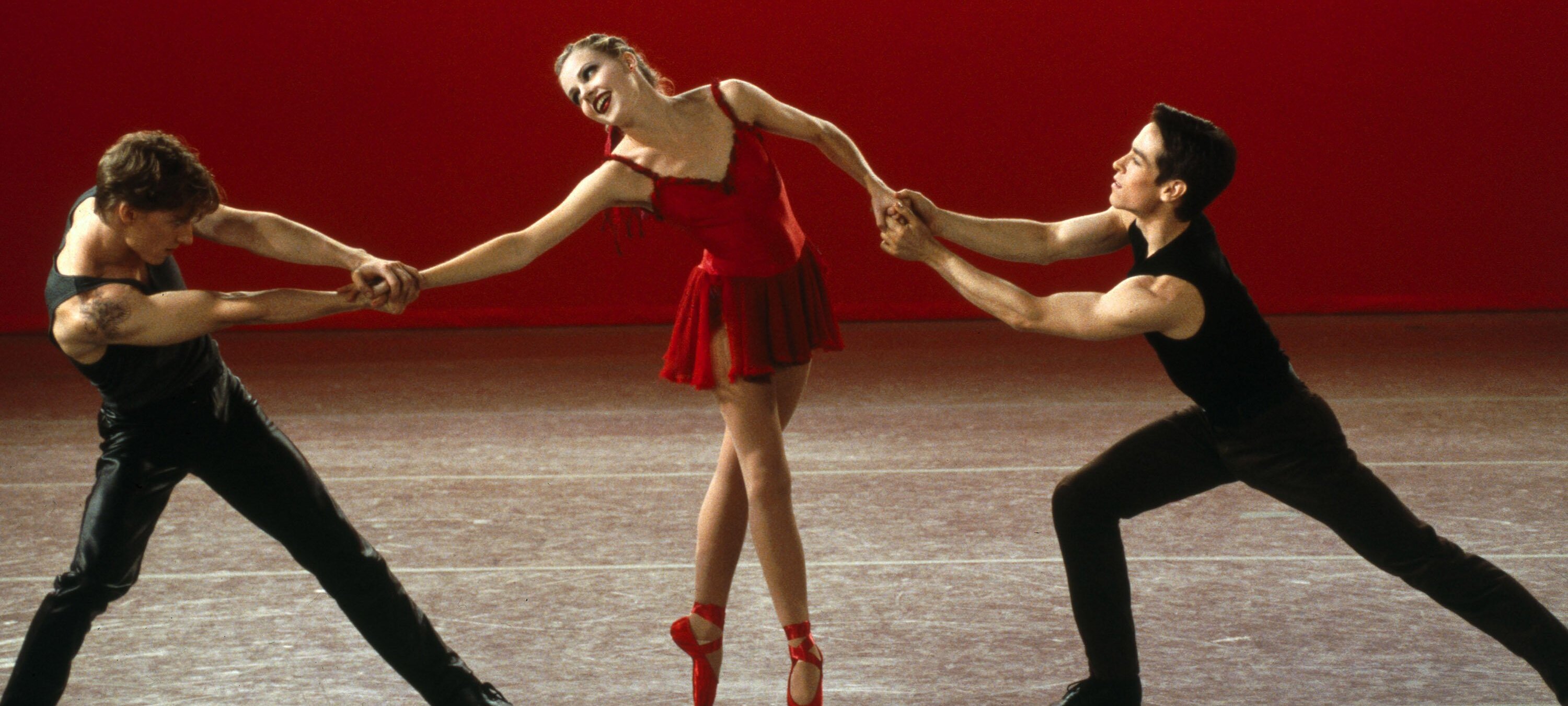REVIEW: Center Stage (2000) – FictionMachine.