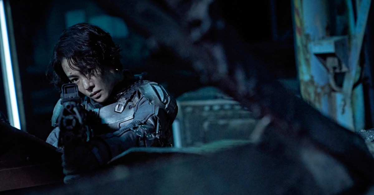 REVIEW: JUNG_E (2023) – FictionMachine.