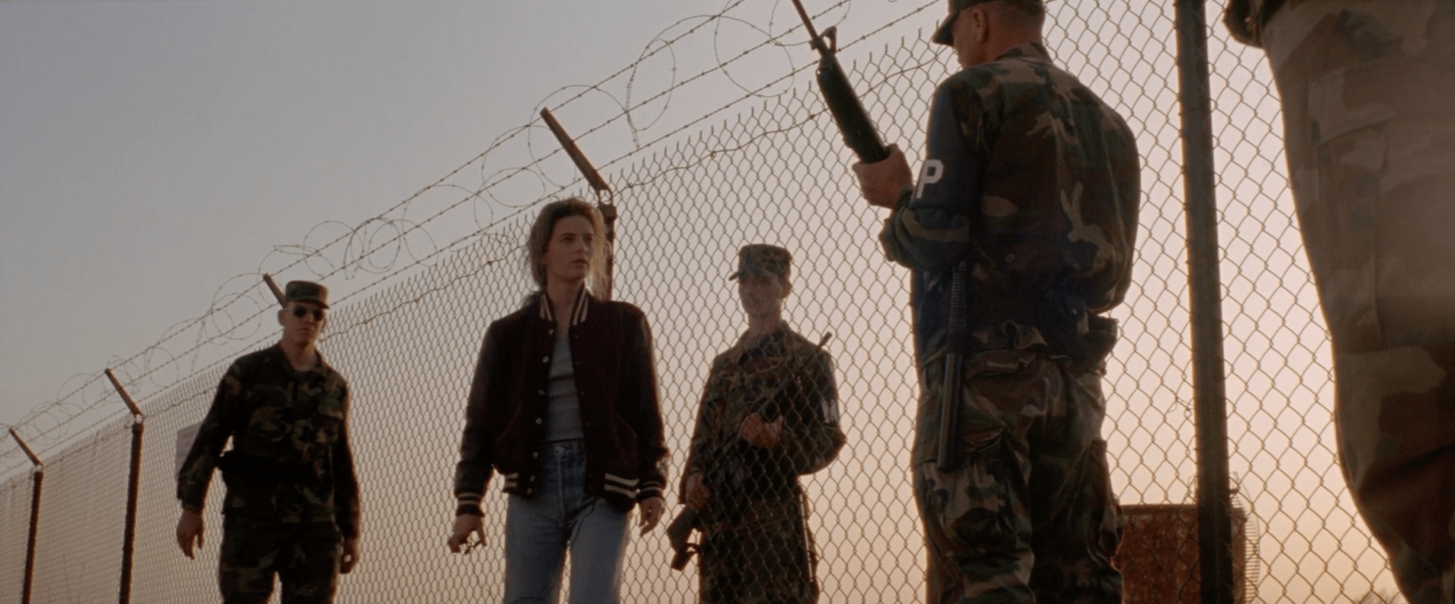 REVIEW: Body Snatchers (1993) – FictionMachine.